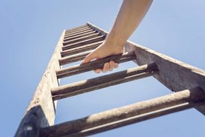 8 Best Workplace Ladder Safety Tips and Regulations - Safety First ...